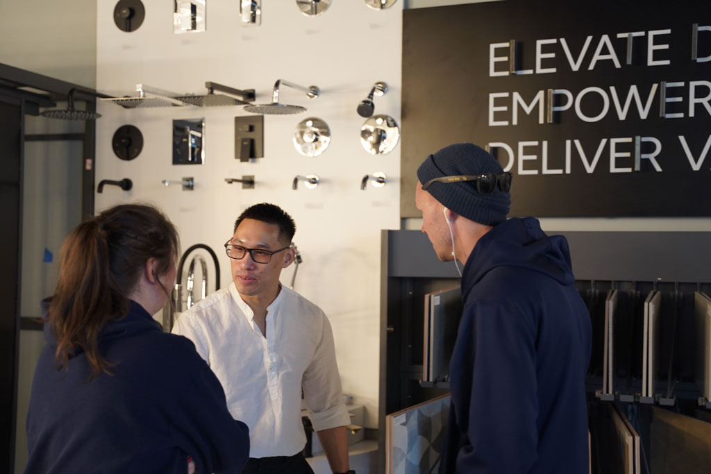 What Is B2B Sales and How It Powers Business Growth in 2025